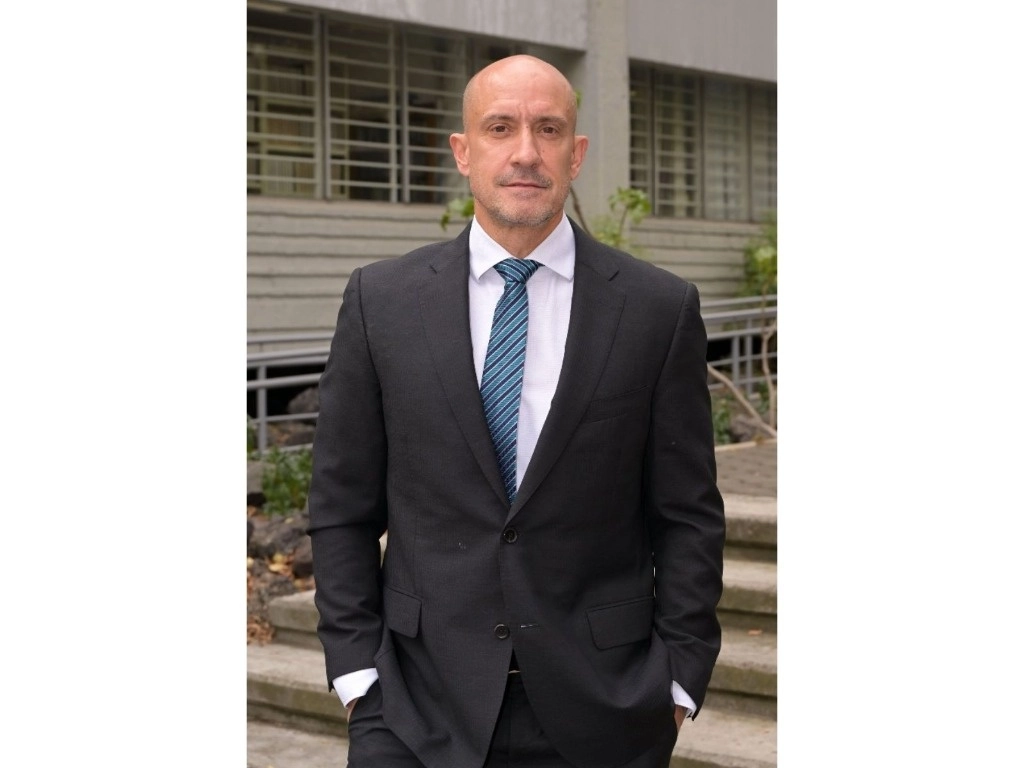 Designan a Manuel Suárez Lastra como director general de Divulgación de ...